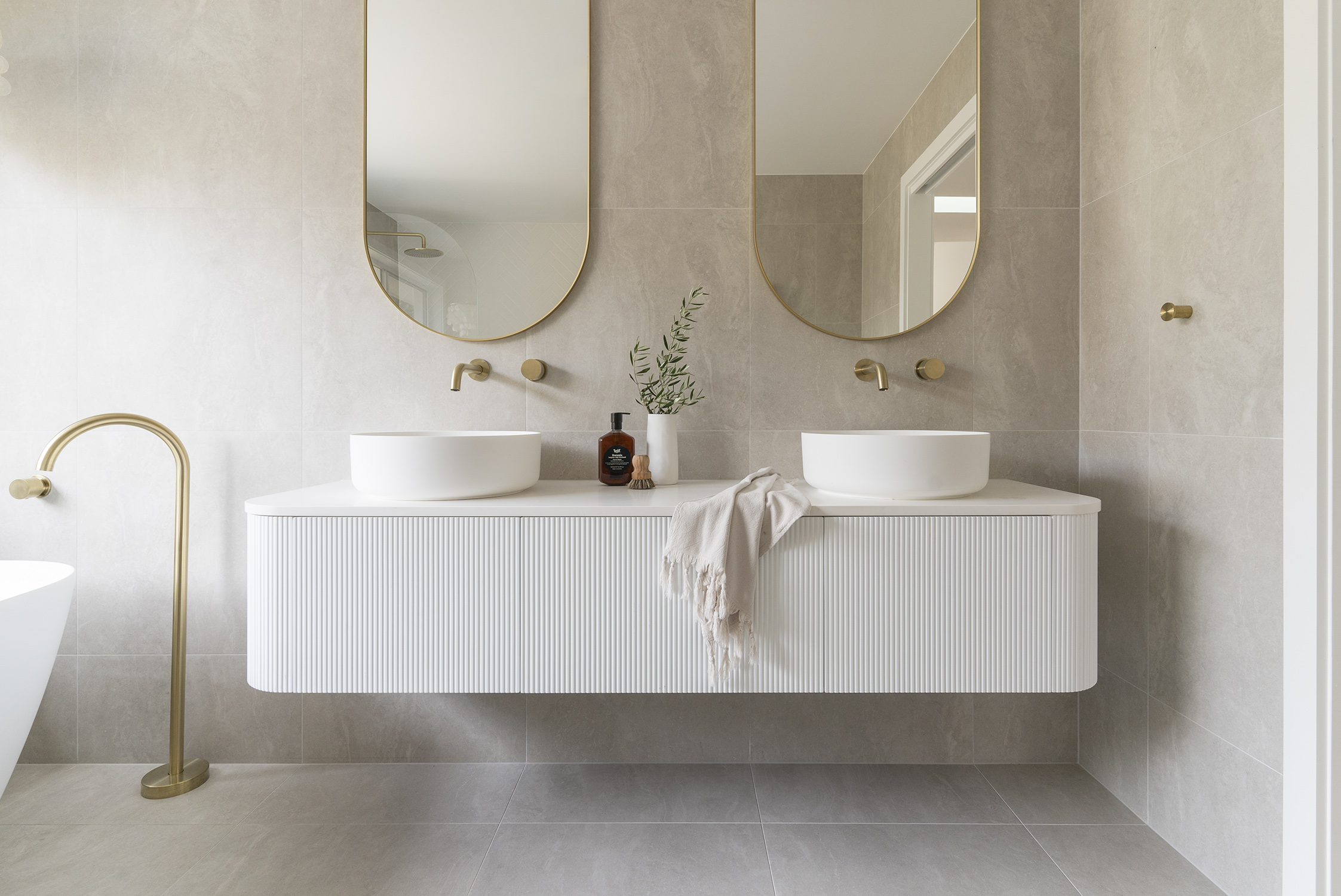 How To Choose The Right Vanity For Your Bathroom - Style Sourcebook