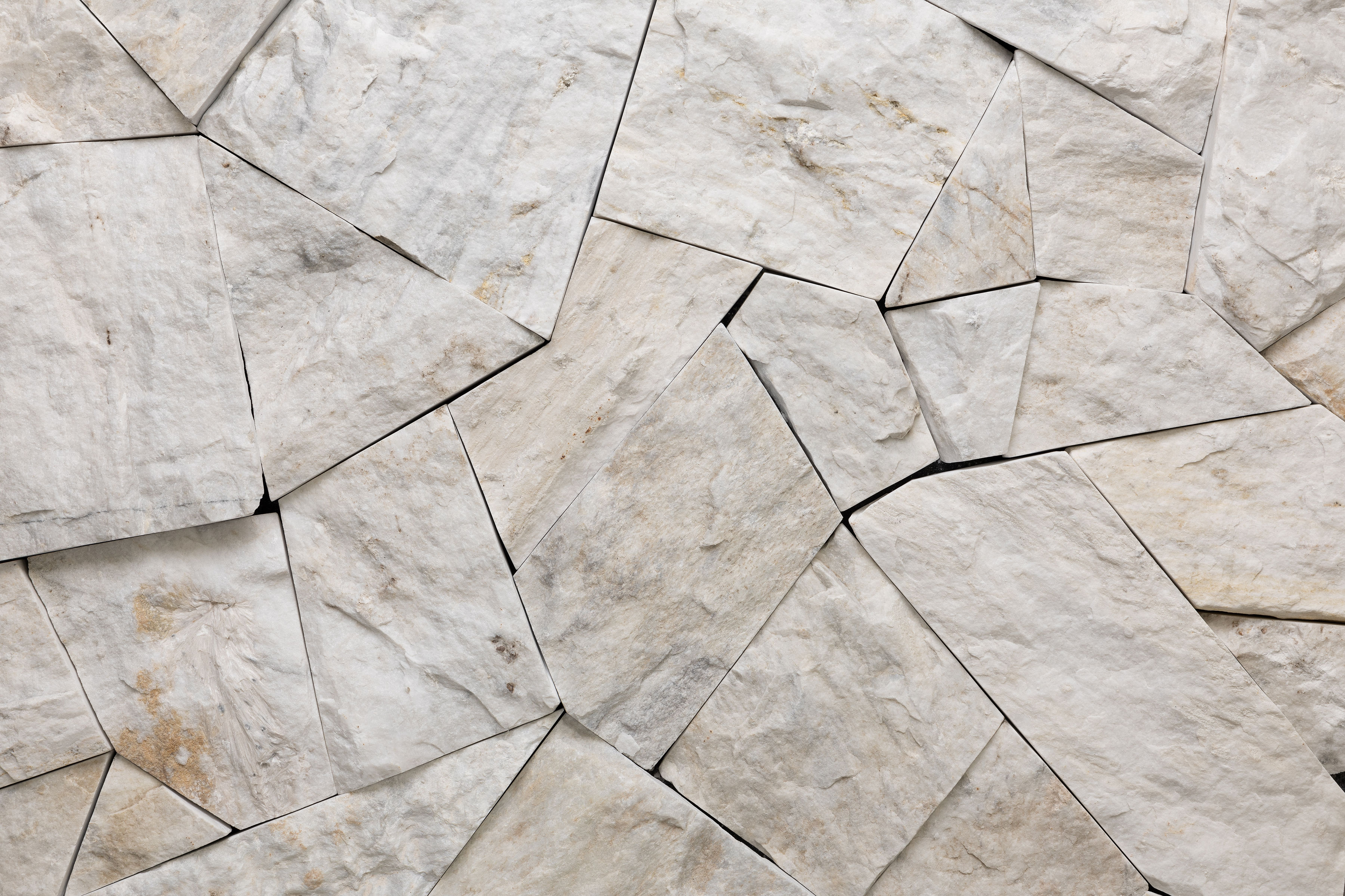 AMBER CLADDING WHITE QUARTZ RANDOM LENGTH by Amber - Style Sourcebook